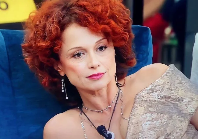 Beatrice Luzzi lascia il Grande Fratello - Trash Italiano