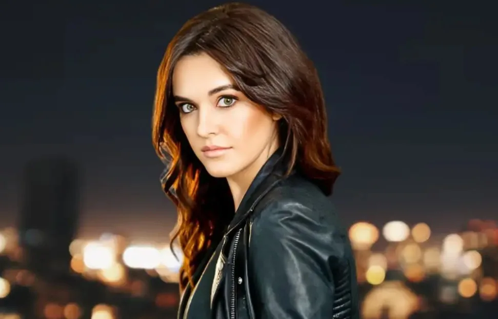 Stephanie Tyler Jones ai fan: "Non perseguitatemi" - Trash Italiano