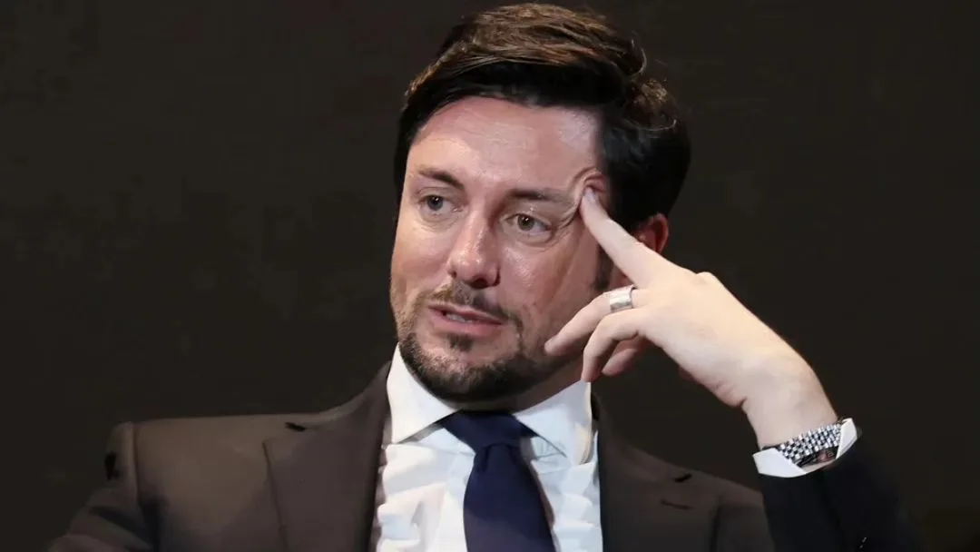 Andrea Giambruno fa il suo ritorno in TV - Trash Italiano
