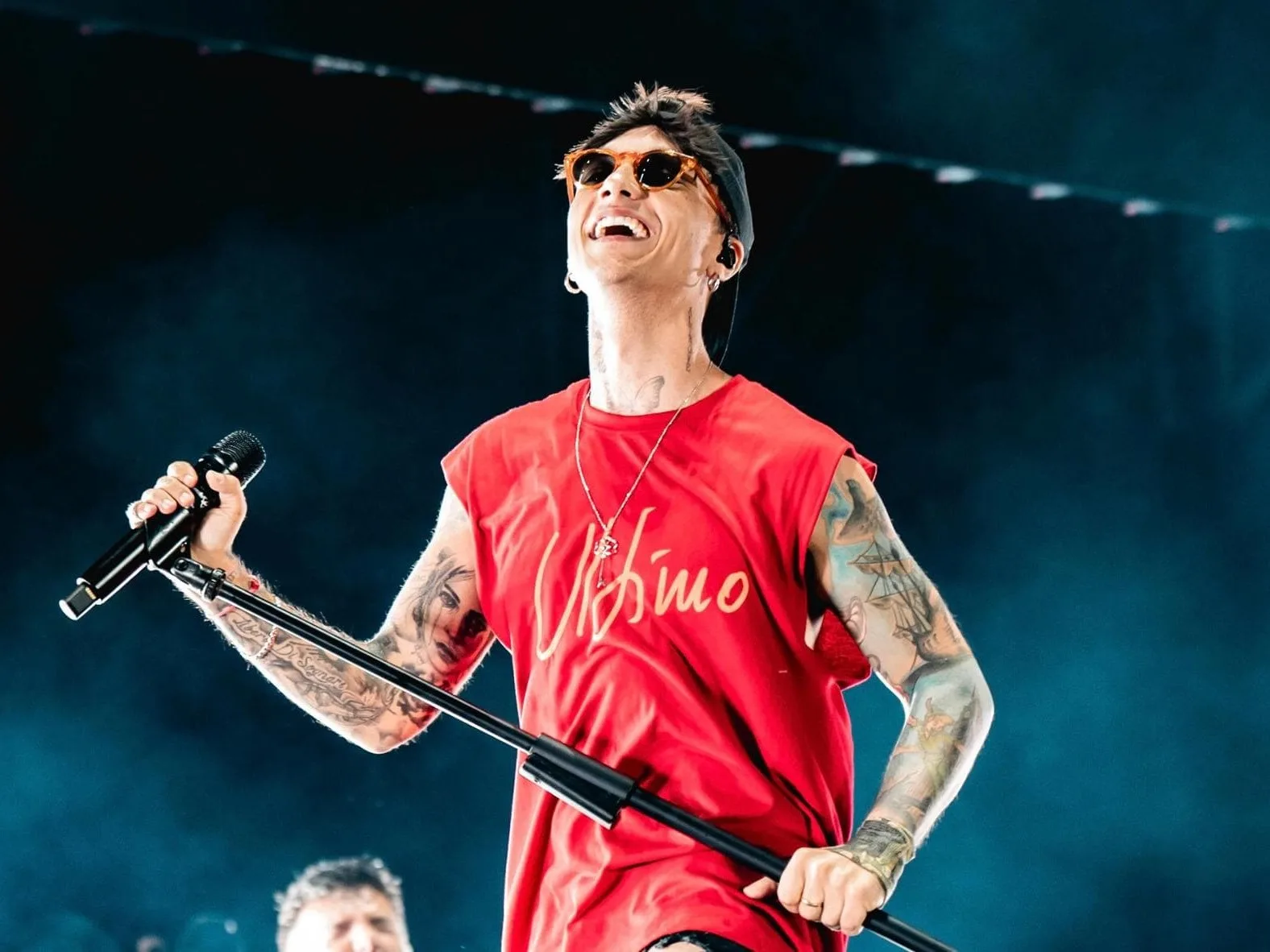 Ultimo annuncia un nuovo tour - Trash Italiano