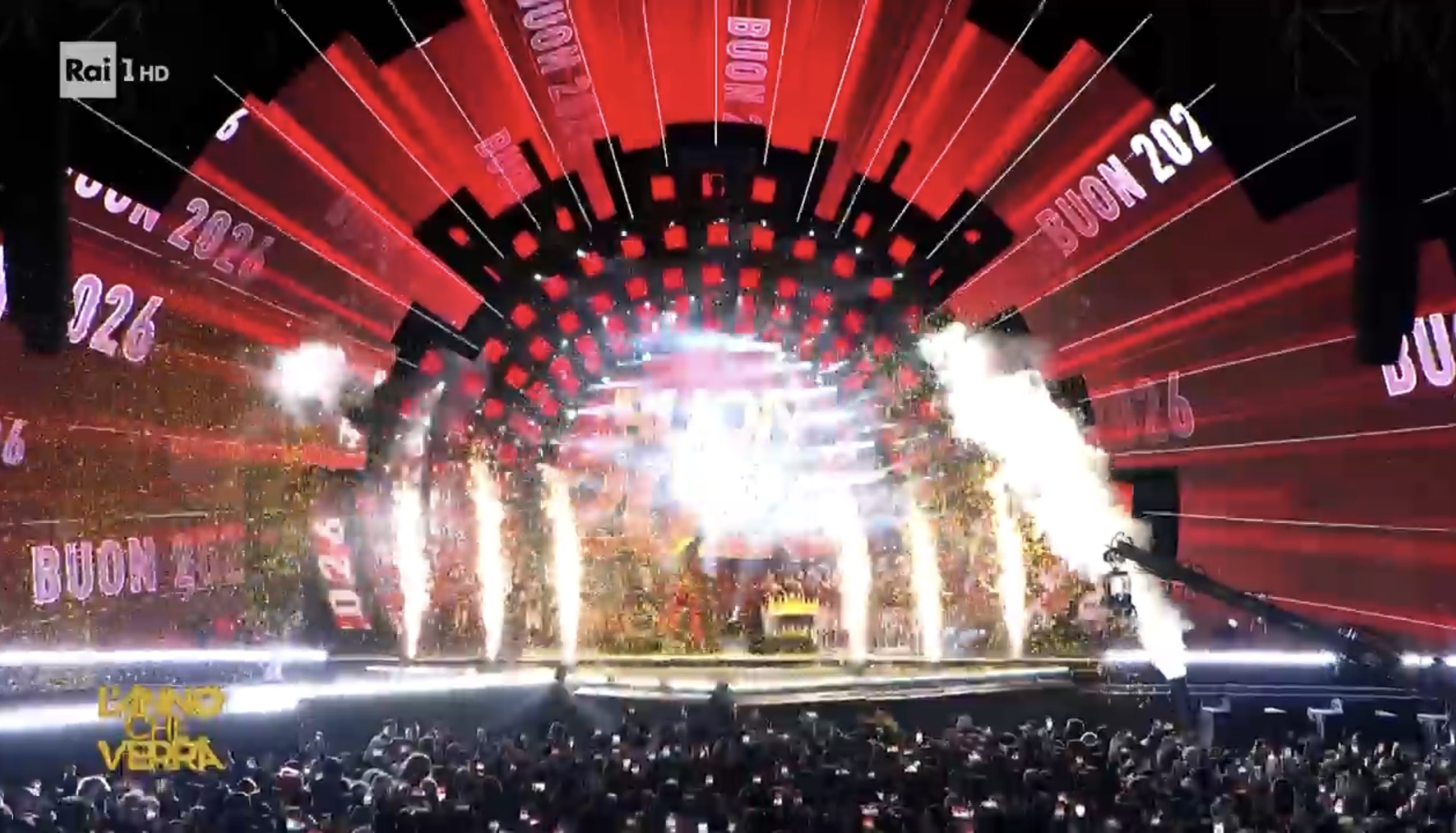 Capodanno Rai a Catanzaro, scoppia la polemica dopo una recensione ...